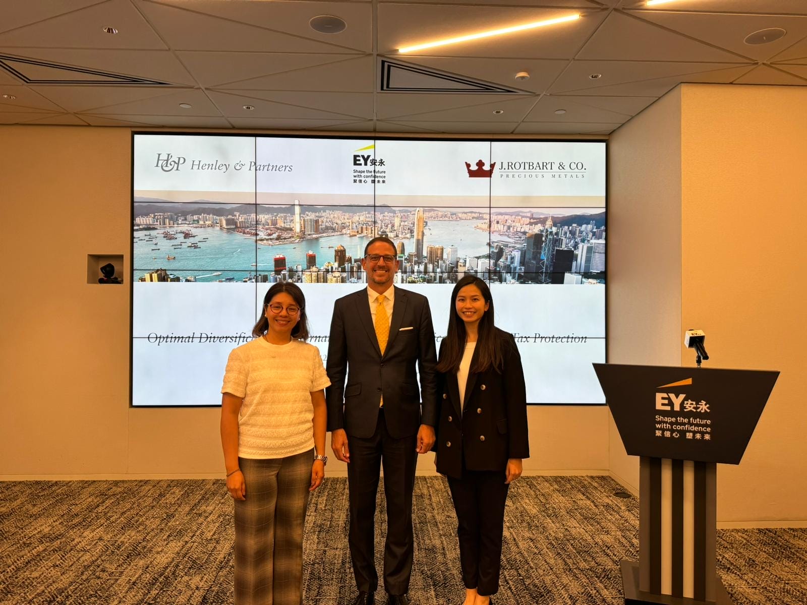 J. Rotbart & Co. at the Optimal Diversification Event – Hong Kong 2025 - J.Rotbart & Co